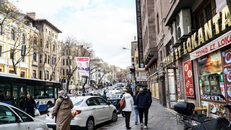 ANAFARTALAR CADDESİ, ANKARA – AYAK İZLERİM